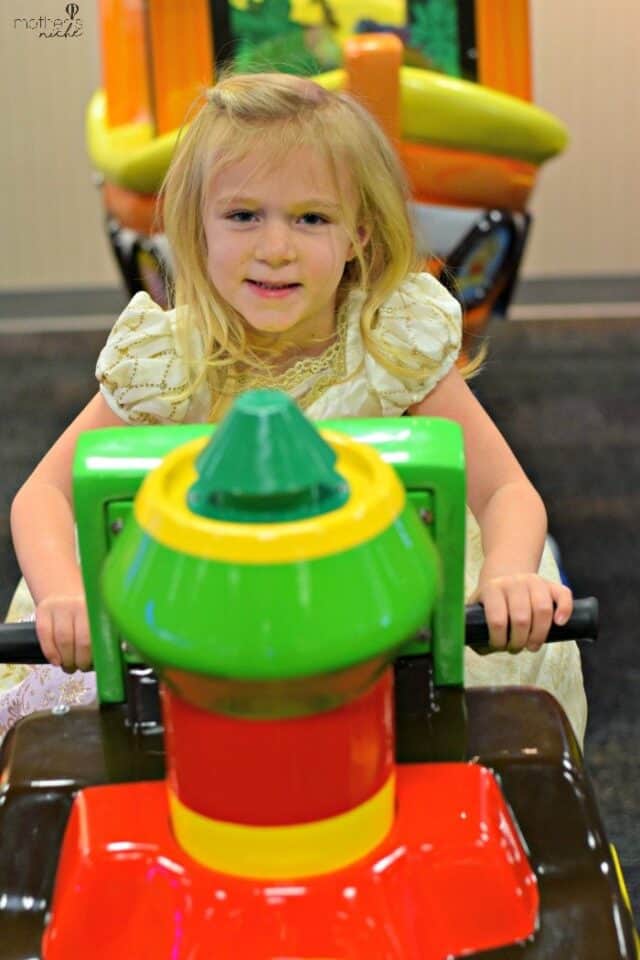 5 Things You Should Know About a Chuck E. Cheese's Birthday Party
