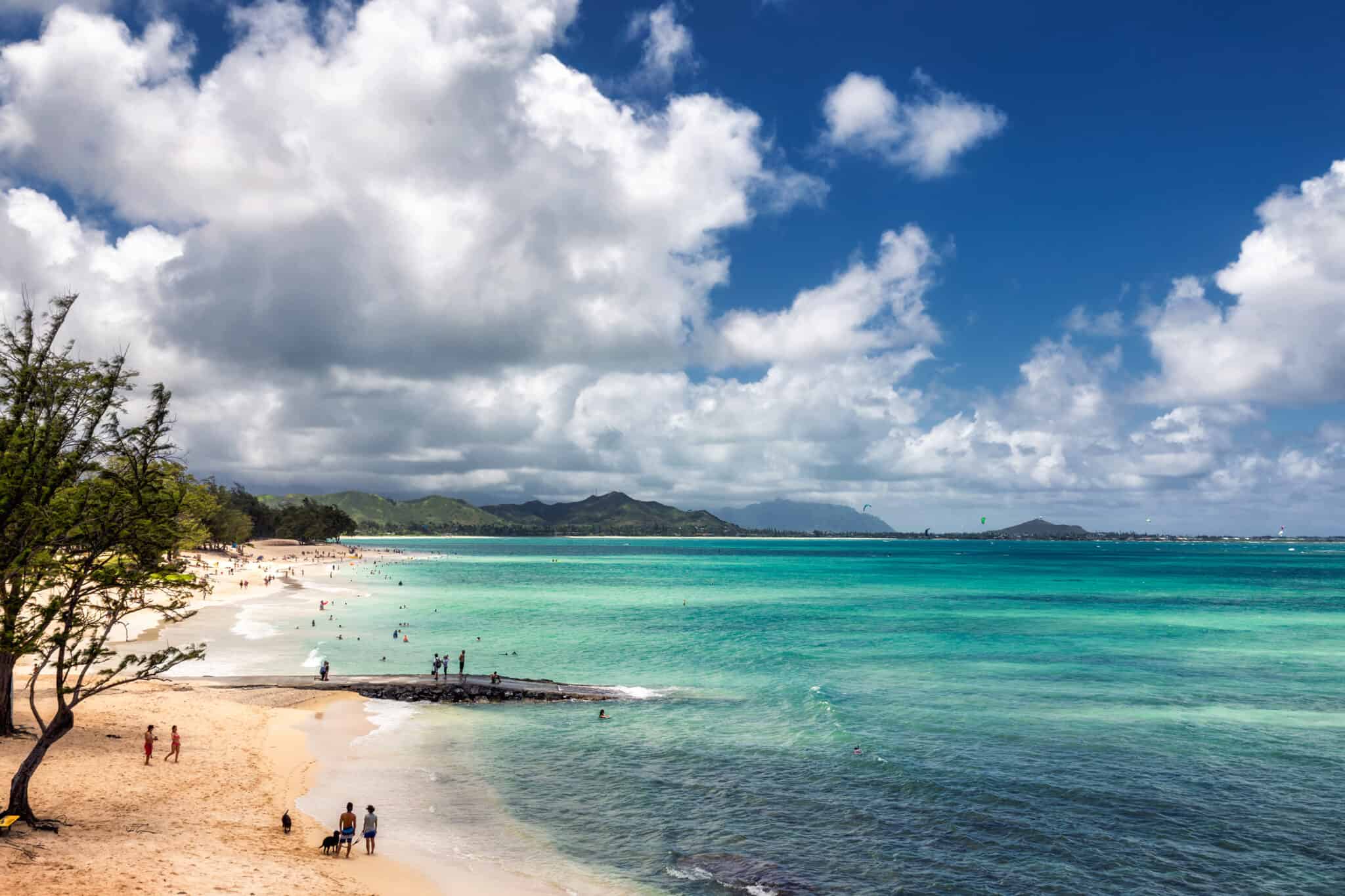 The 6 Best Beaches in Oahu | MomsWhoThink.com