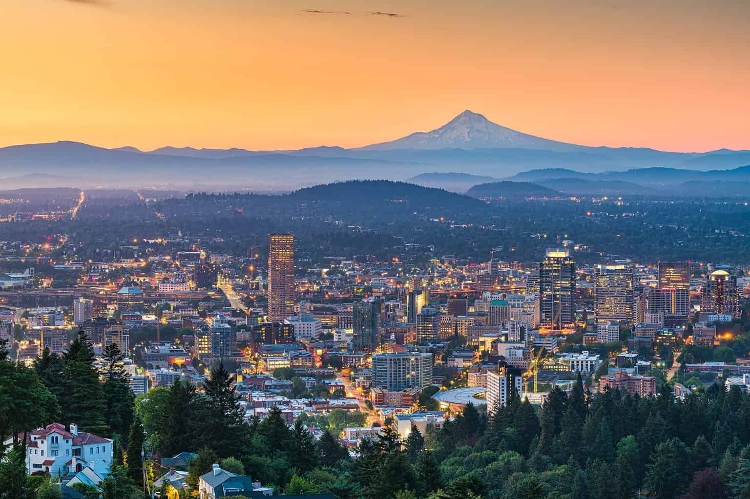 Day Trips From Portland: 9 Amazing Destinations | MomsWhoThink.com