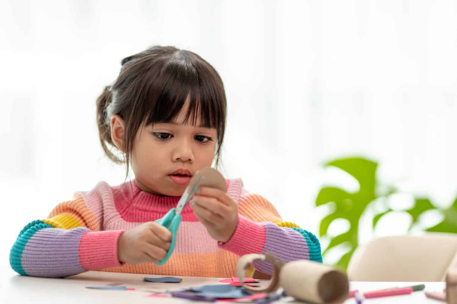 What Are the Different Fine Motor Developmental Milestones for Kids?