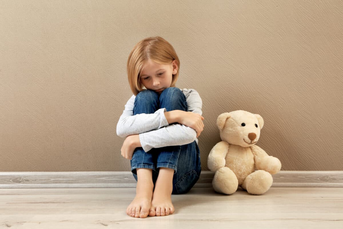 18 Signs Your Child Has Anxiety