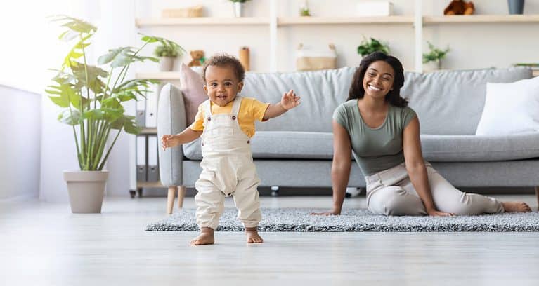 When Should A Baby Start Walking?