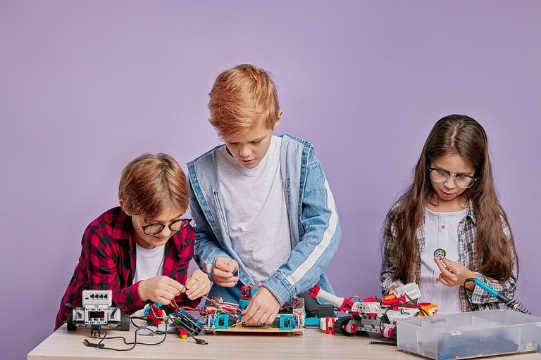 The 10 Best Educational Toys For 8-Year-Olds