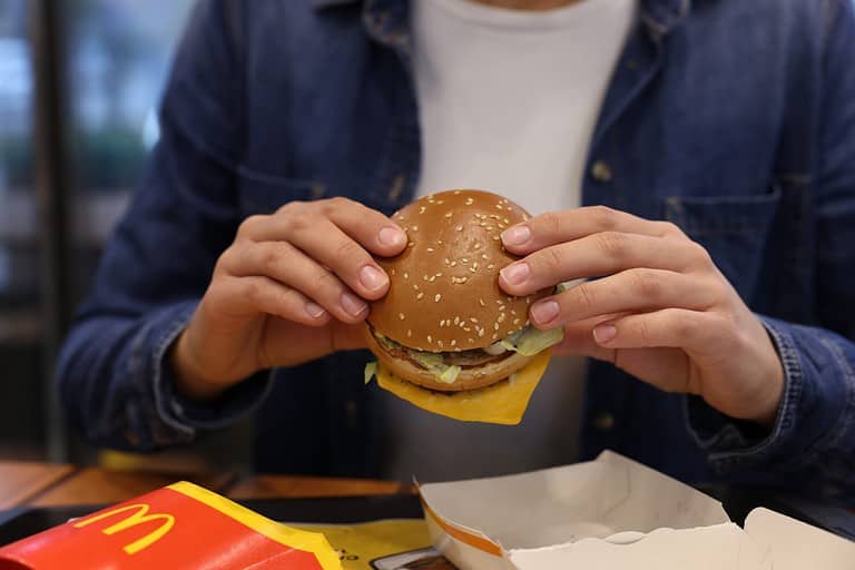 The 16 Most Unhealthy Fast Food Items (And What to Order Instead)