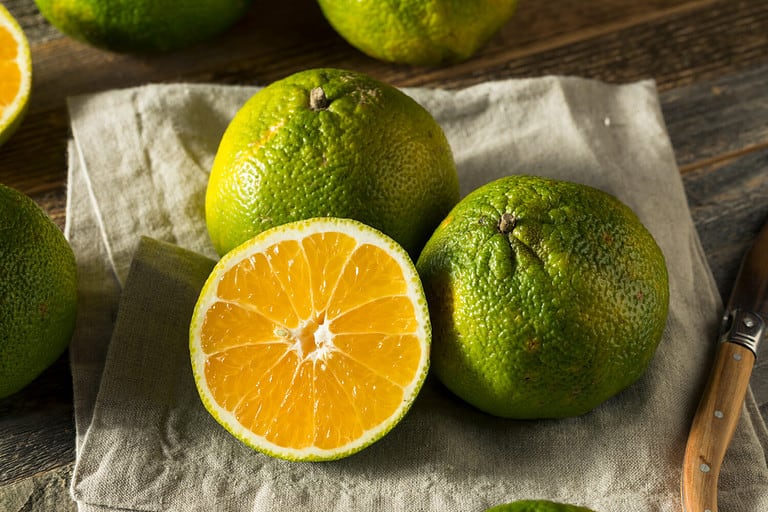 What is Ugli Fruit? What it Tastes Like & Comparison to Oranges