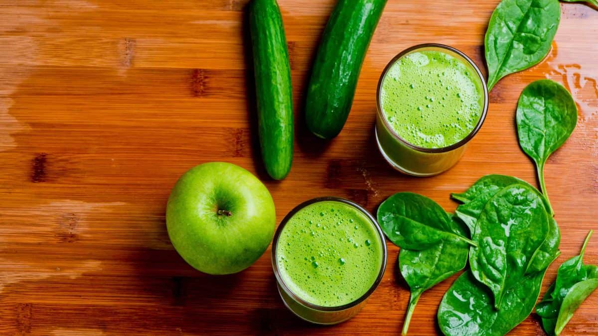 These Are 10 Unhealthy Juices Worse than Giving Your Kids Soda