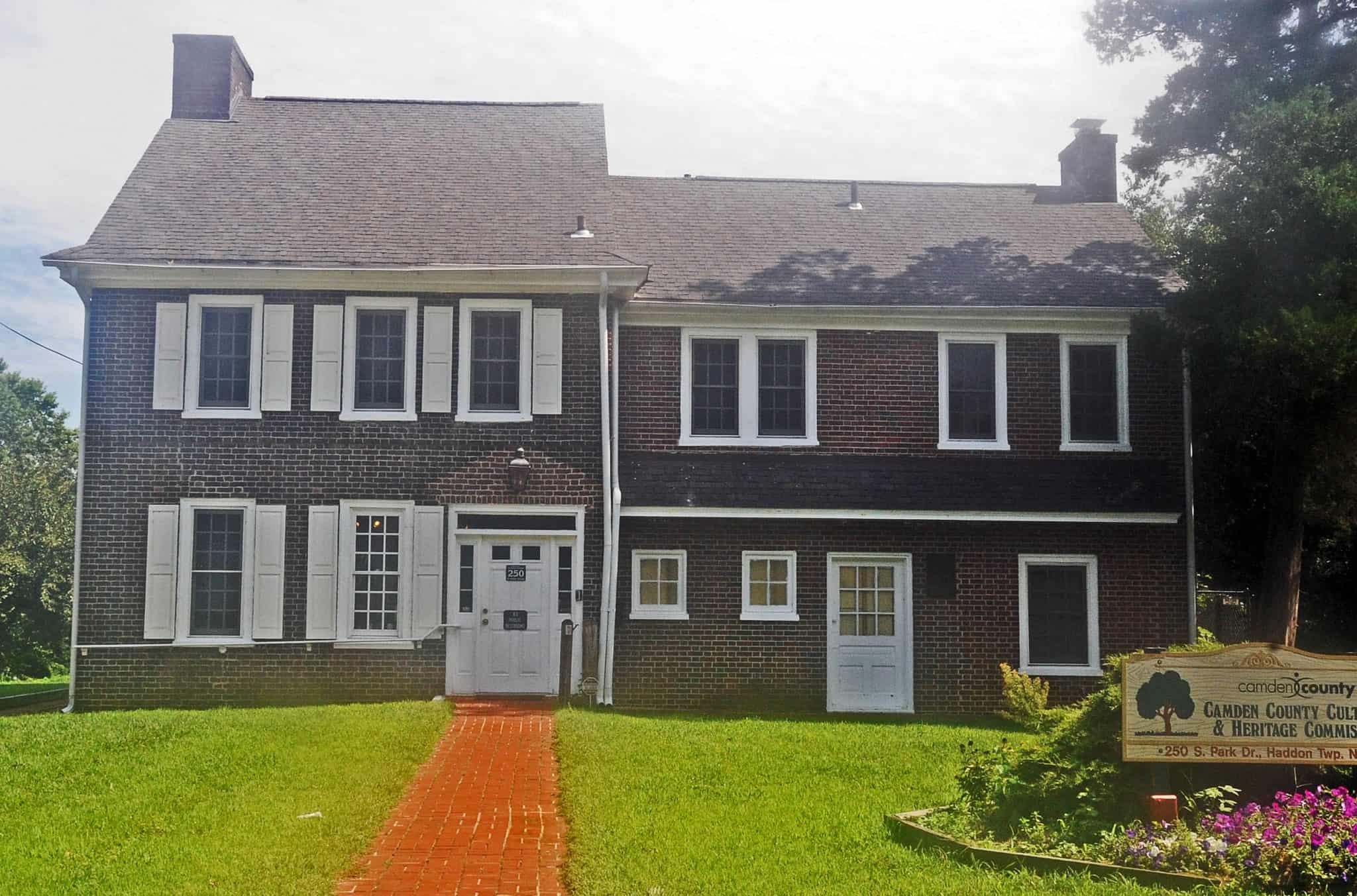 22 Historic Neighborhoods Where Houses are Less Than $100,000