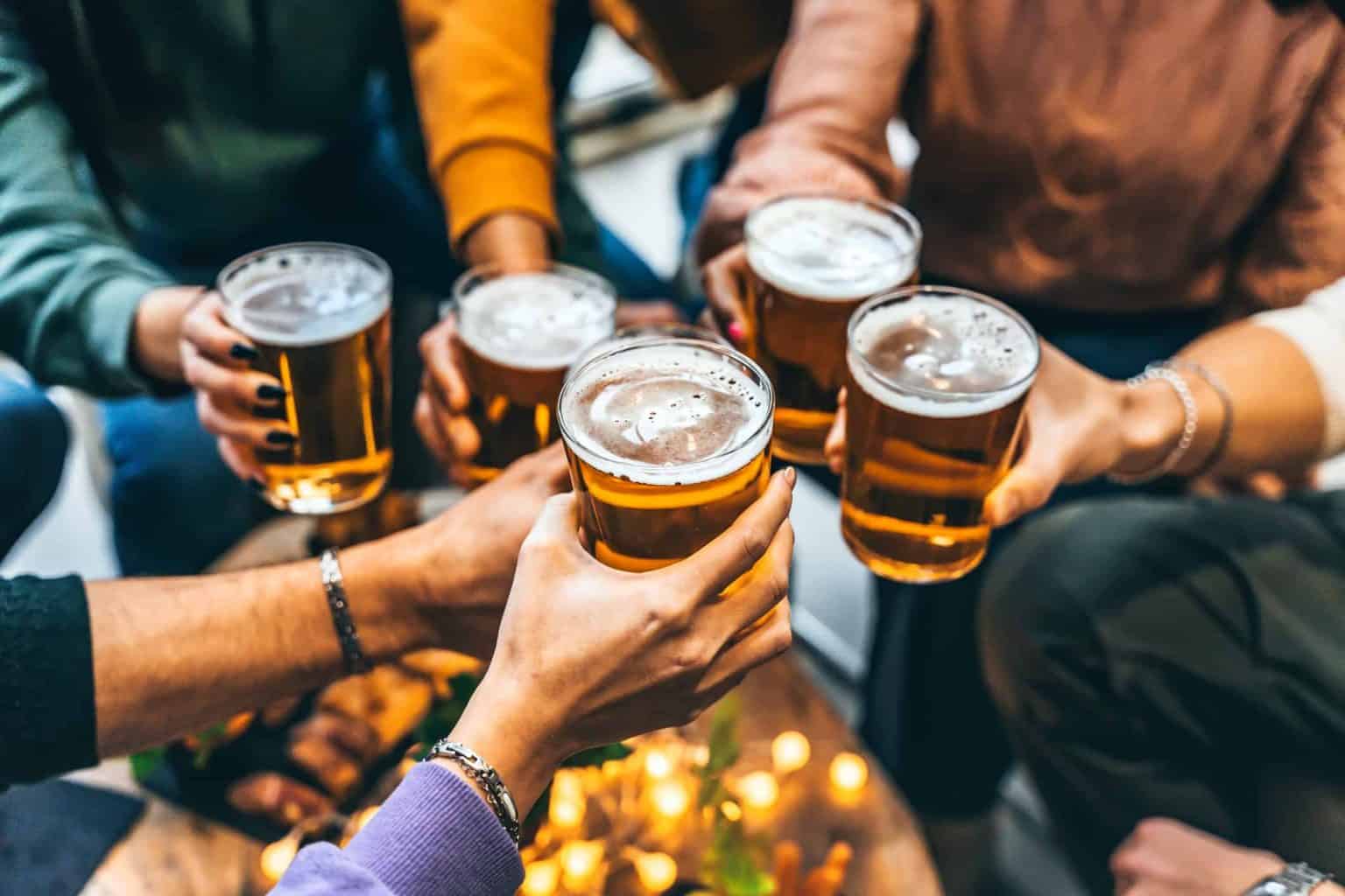 I Used to Reach for Bud Light, But These 8 Light Beers Taste Better