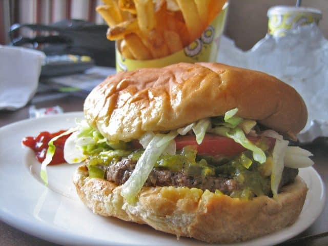Whataburger Is Delicious But These 8 Other Burger Spots Are Just Plain ...