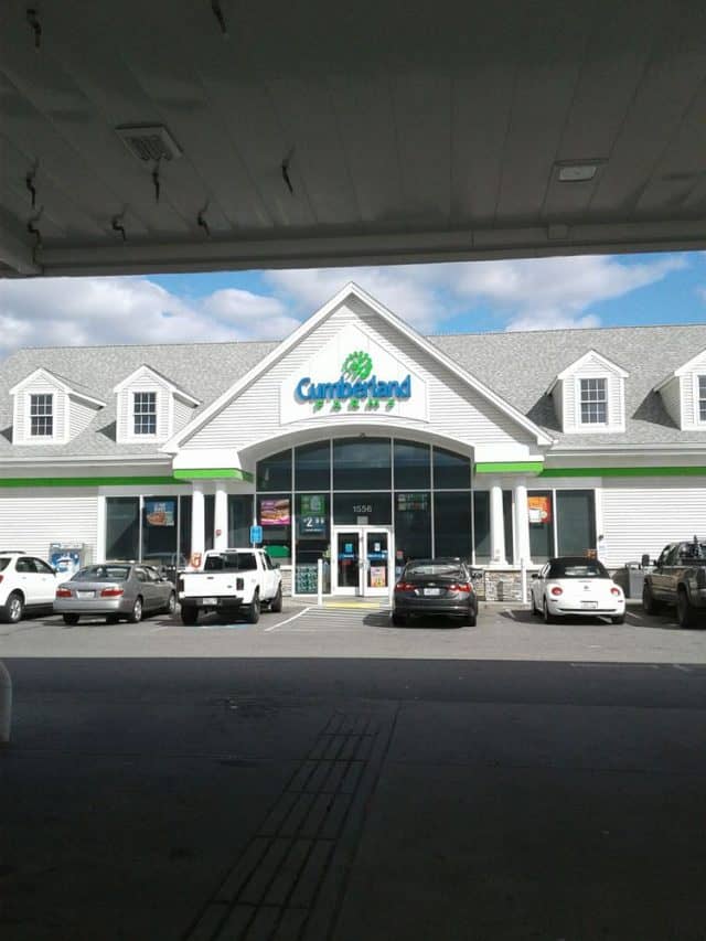 Skip the Trip to Wawa; These 8 Spots Are Better for a Quick Bite