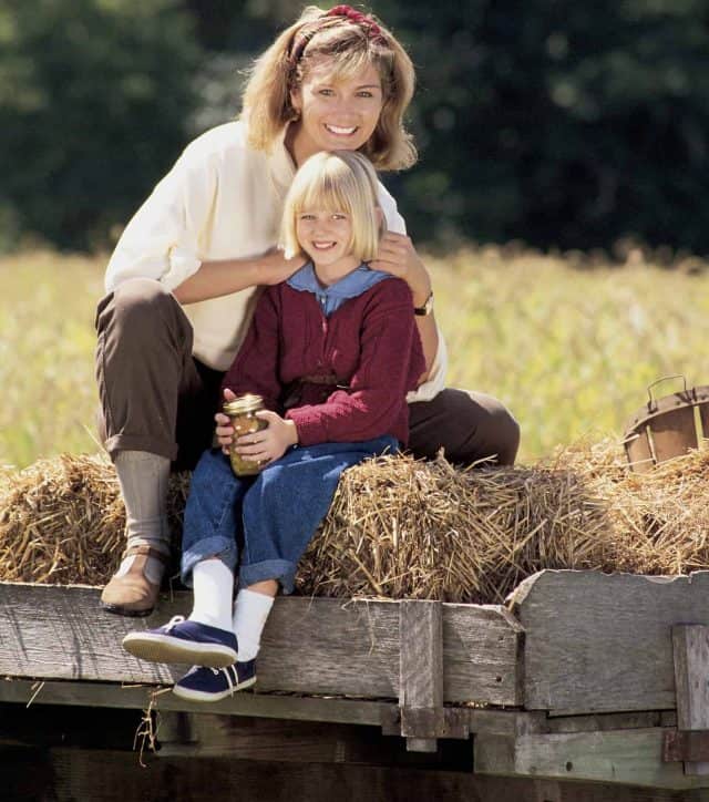 '80s Children's Fashions That Make Us Nostalgic