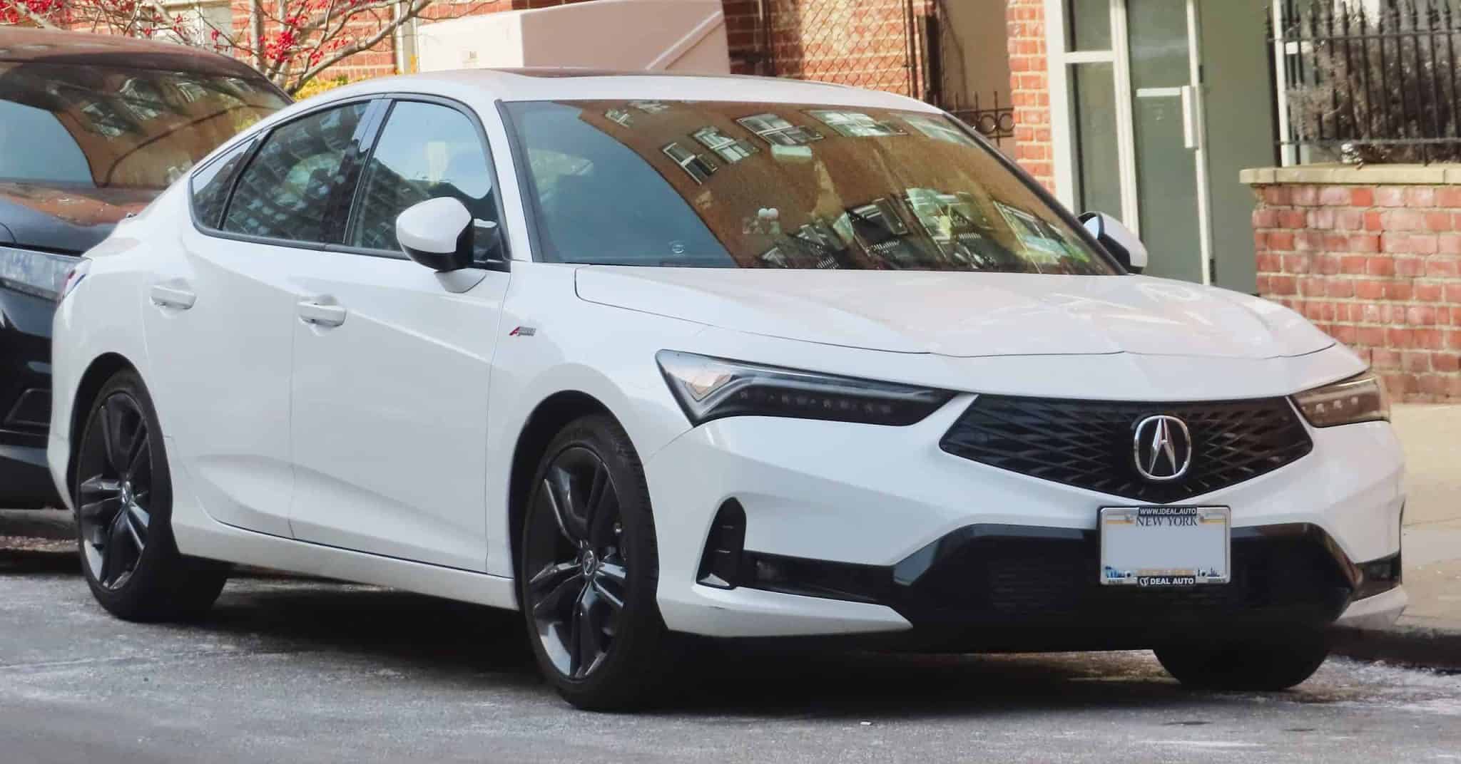 7 of the Safest Family Vehicles Parents Can Buy Right Now