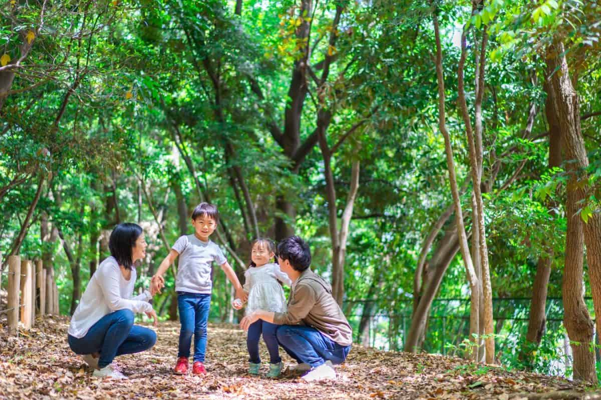 Raise Siblings Who Actually Get Along (Most of the Time) With These 5 ...