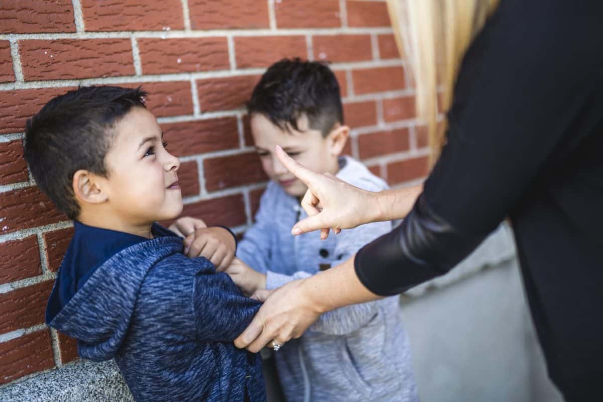 Raise Siblings Who Actually Get Along (Most of the Time) With These 5 ...