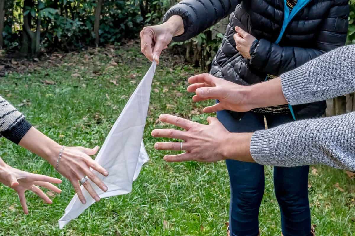 17 Fun Backyard Games for Labor Day Weekend
