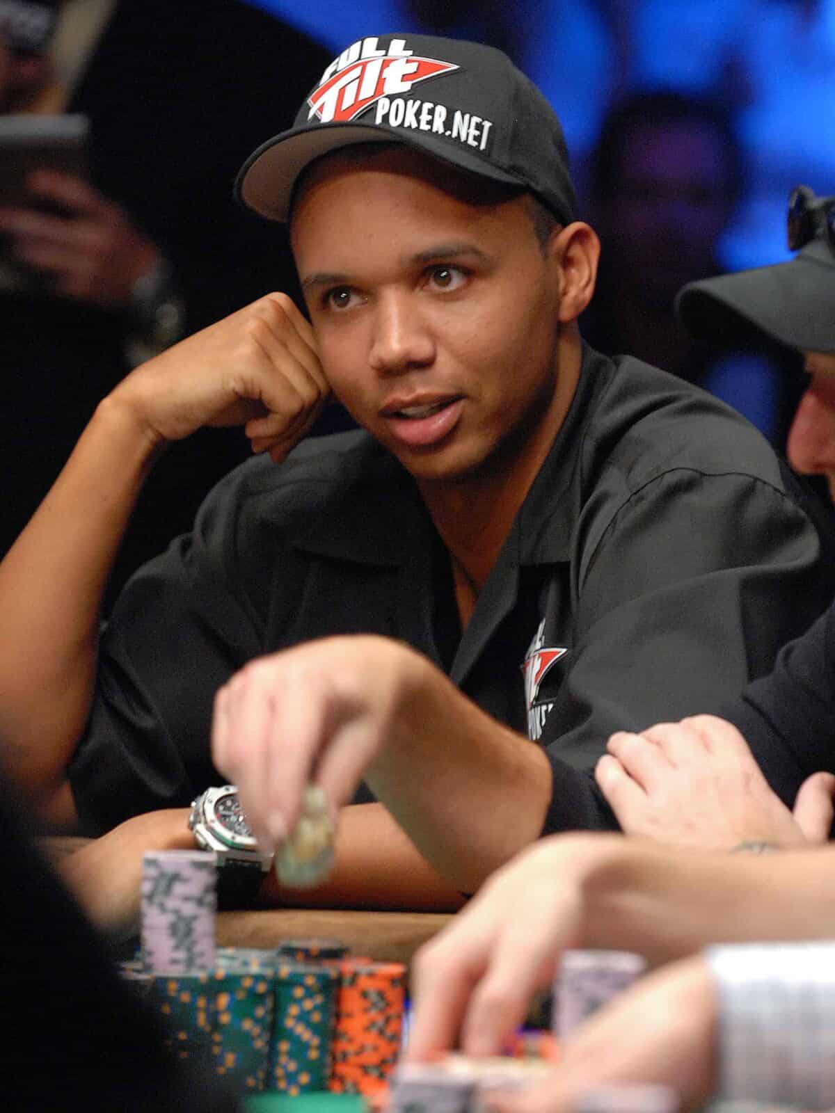 A Man Jumped Off a Cruise Ship to Dodge a $16,000 Gambling Debt, He ...