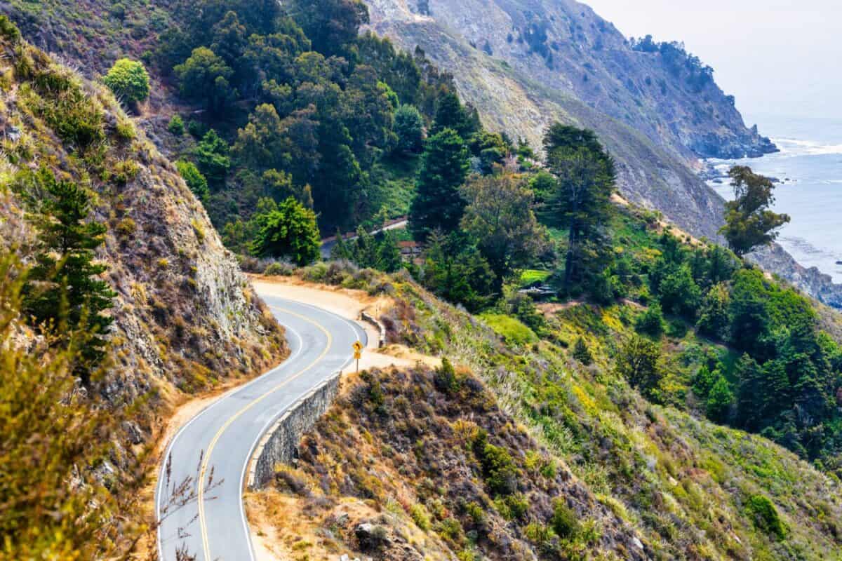 10 Scenic Highways That Are Perfect for Family Road Trips