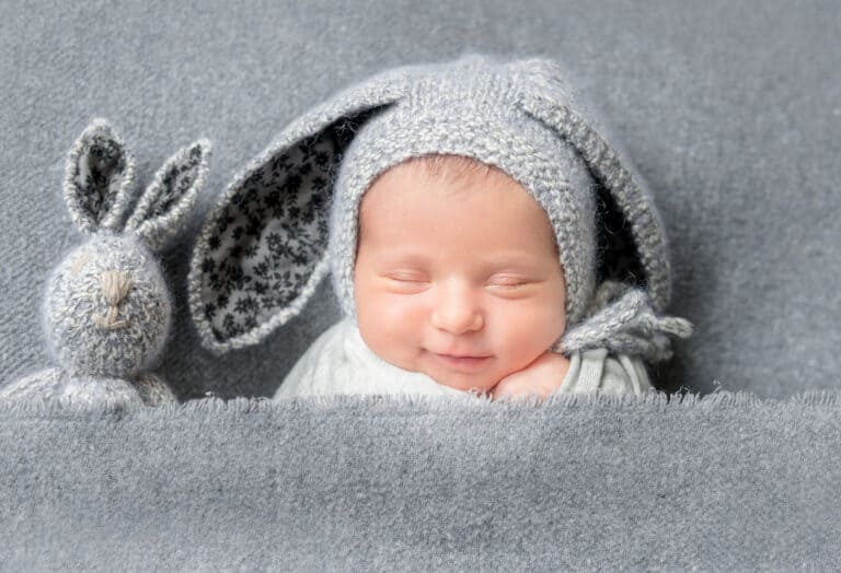 Rhea Name Meaning & Origin | Middle Names for Rhea Rhea Name Meaning & Origin | Middle Names for Rhea
