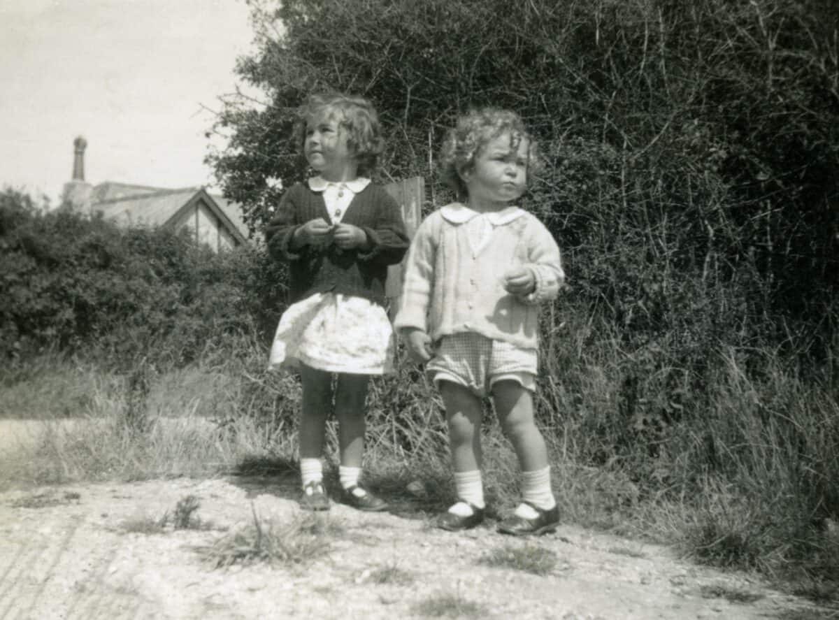 Top 100 Baby Names for the 1940s