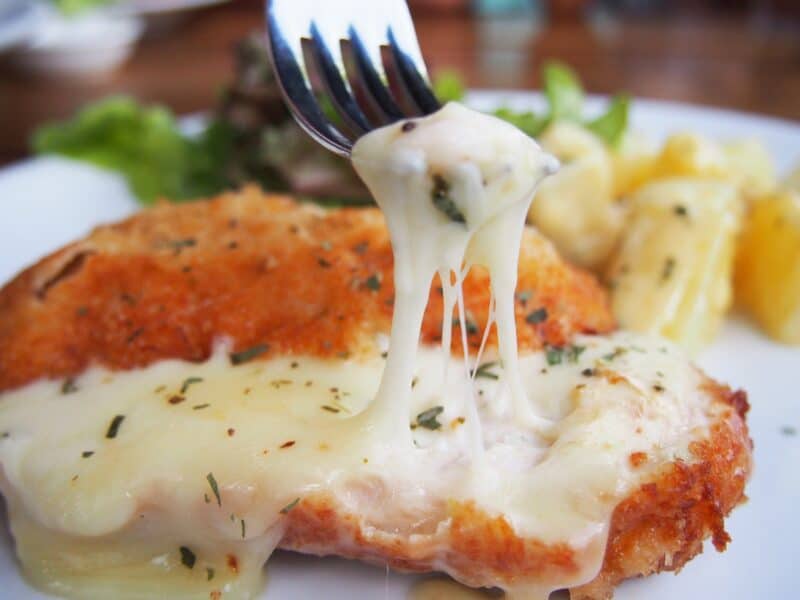 This is One of The Best Cheesy Chicken Recipes
